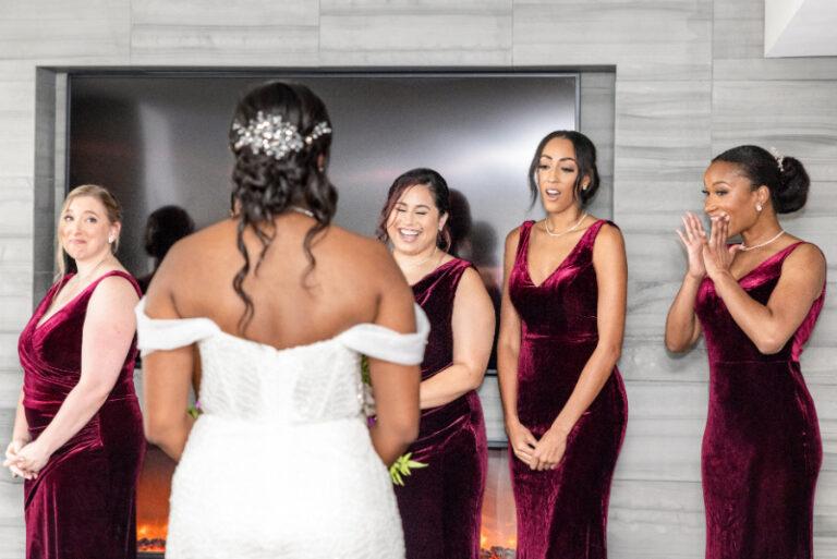 A Gorgeous Wedding at the International Spy Museum - Jayne Heir