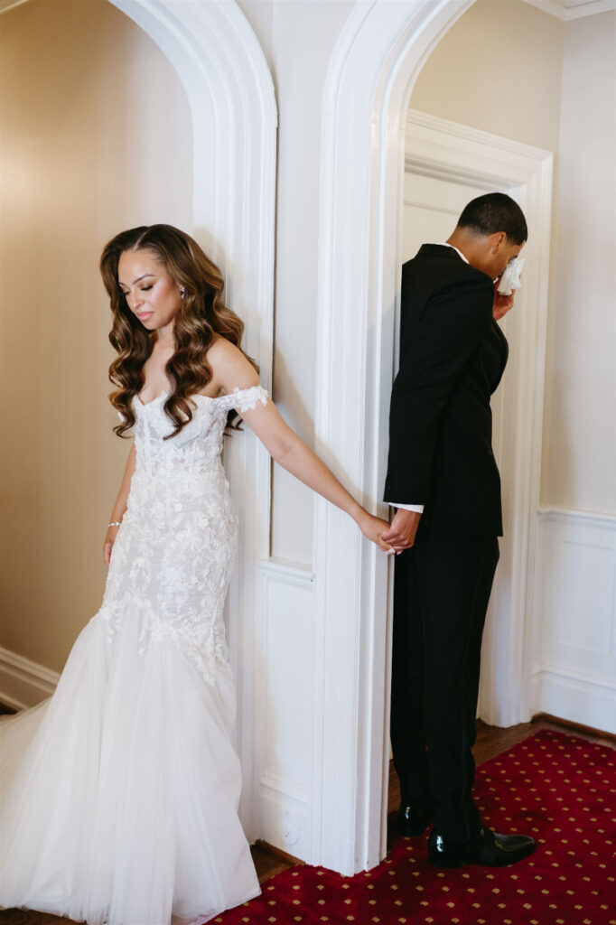 Gorgeous and Ethereal Wedding at Raspberry Plain Manor - Washington, DC ...
