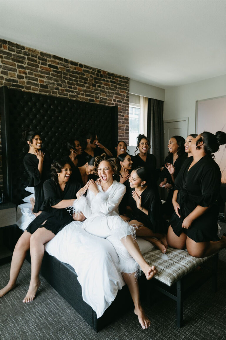 Gorgeous and Ethereal Wedding at Raspberry Plain Manor - Washington, DC ...